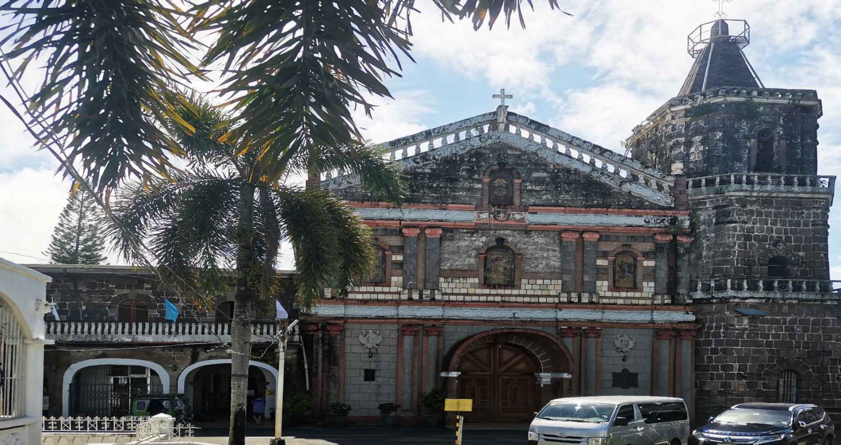 Church of San Sebastian, Lumban – virtual.reality.travel